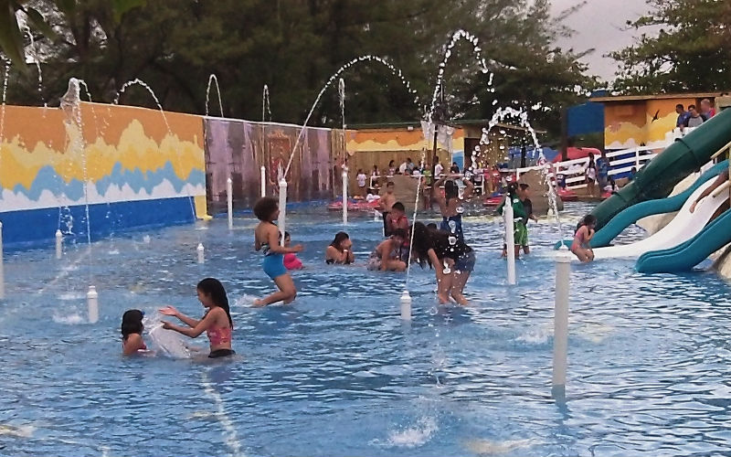 PUERTO RICO | Parques acuáticos | Water Parks | Page 7 | SkyscraperCity ...
